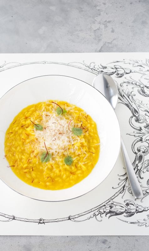 Safran-Risotto, der Klassiker "Risotto alla Milanese"